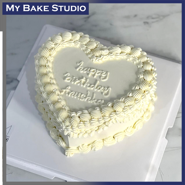 Blank Space Swift Cake - My Bake Studio