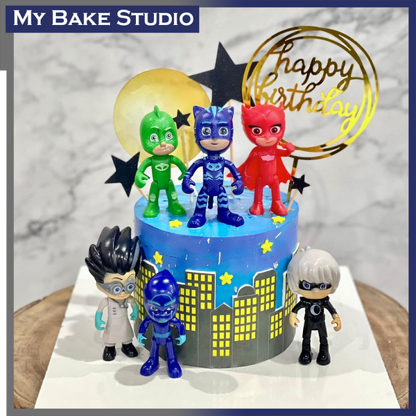 Mask Hero Cake - My Bake Studio